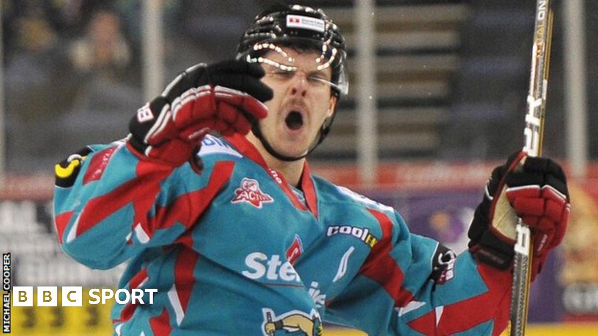Craig Peacock returns to Belfast Giants from Fredrikshavn - BBC Sport