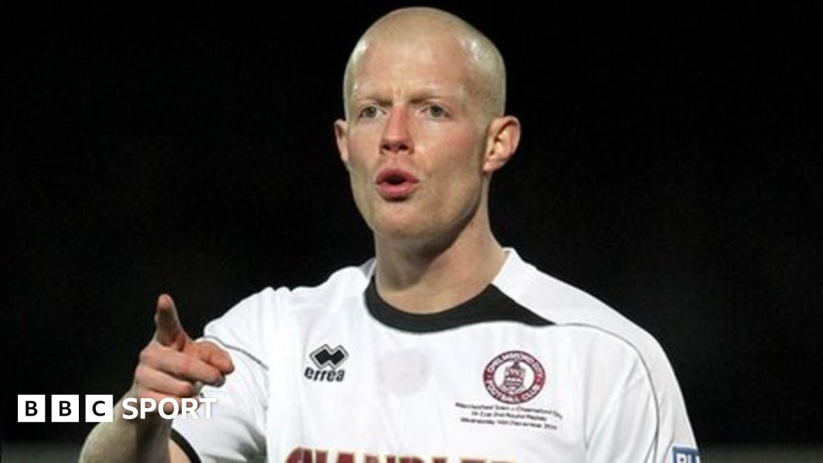Dartford sign Kenny Clark and Max Cornhill from Chelmsford City - BBC Sport
