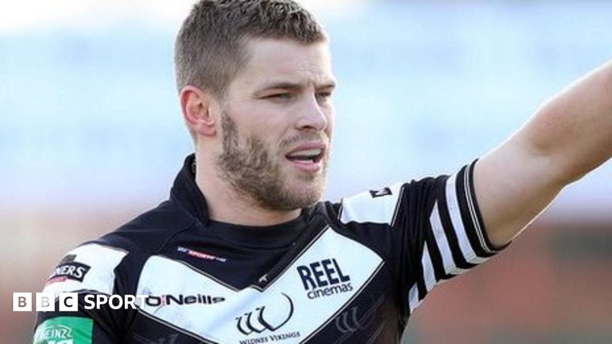 Rhys Hanbury: Widnes full-back agrees contract to 2016 - BBC Sport