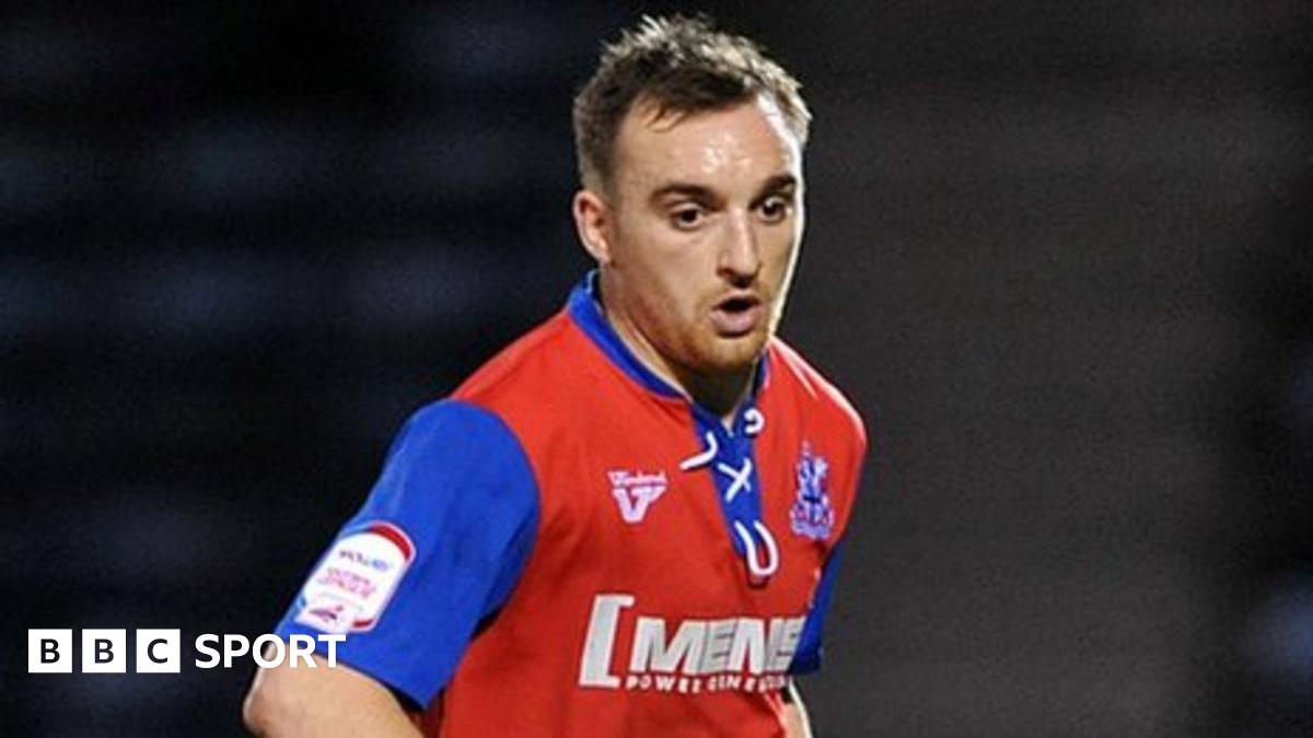 Gillingham: Adam Birchall & Charlie Lee placed on transfer list - BBC Sport