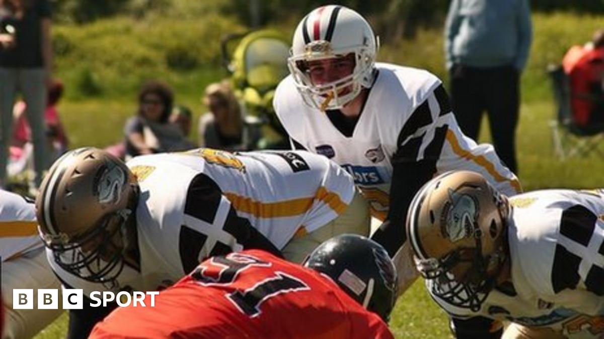 Cornish Sharks go down 22-17 at Gloucester Centurions - BBC Sport