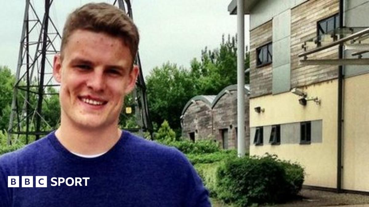 Leeds United: Matt Smith provides new perspective at Elland Road - BBC ...