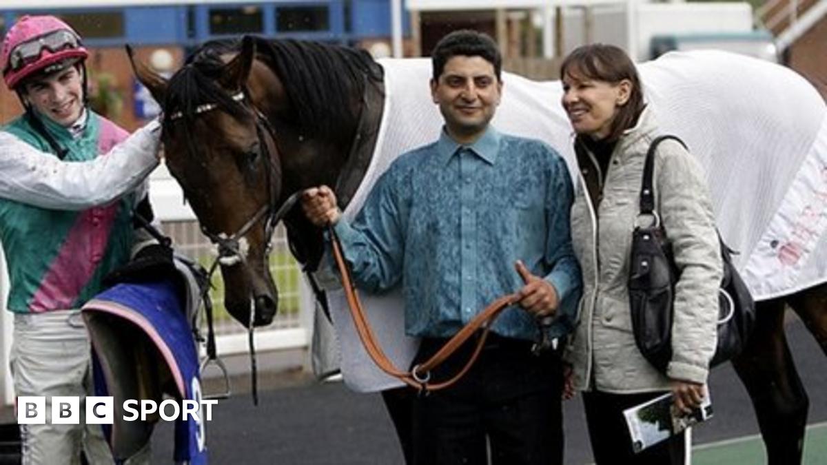 Sir Henry Cecil's widow Lady Cecil sends out two winners - BBC Sport