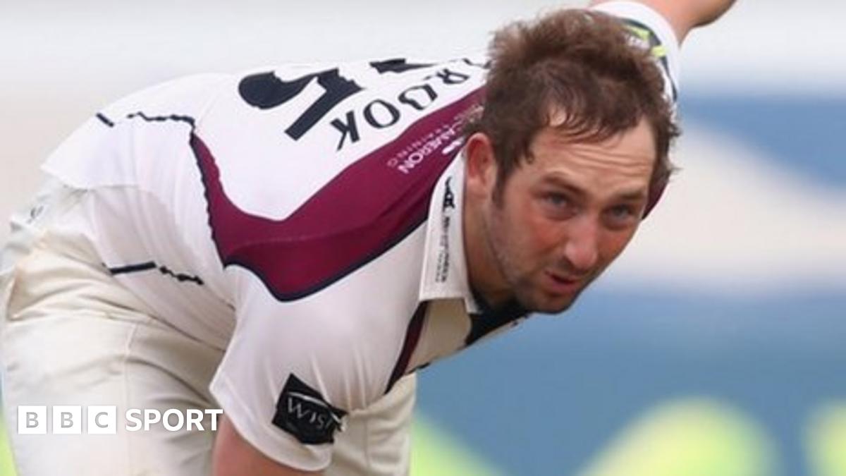 Northants v Glamorgan: Steven Crook cuts through Welsh county - BBC Sport