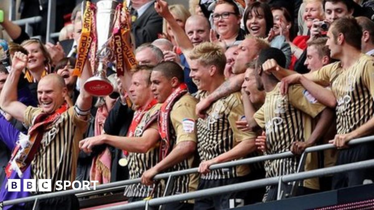 League One fixtures: Bristol City trip for promoted Bradford - BBC Sport