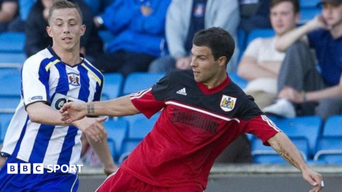 Richard Foster agrees move to Rangers after Bristol City exit - BBC Sport