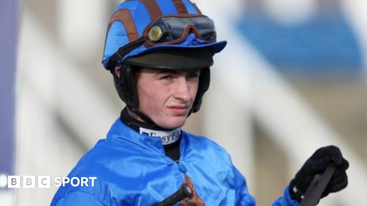 Jockey Brian Toomey suffers 'life-threatening' head injury - BBC Sport