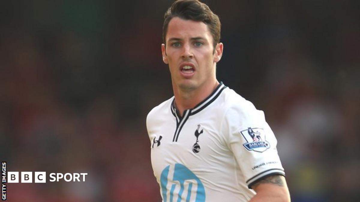 AFC Bournemouth: Adam Smith leaves Tottenham for Cherries - BBC Sport