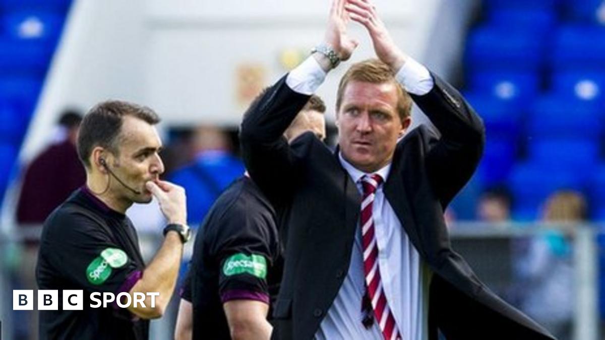 Hearts: Gary Locke looks to fans for inspiration for season - BBC Sport