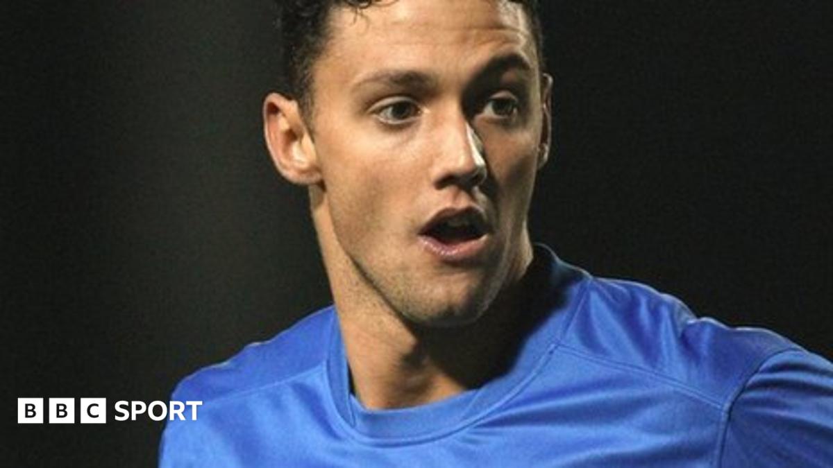 Hyde FC sign Matty Mainwaring & Will Haining ahead of new season - BBC ...