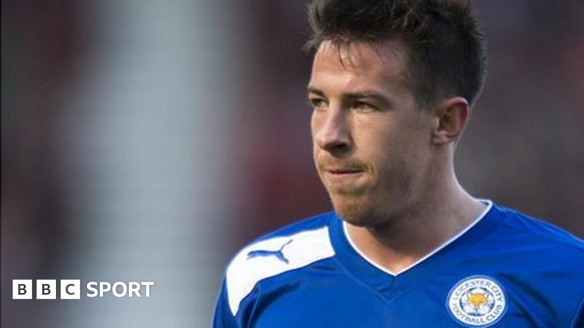 Sean St Ledger: Leicester City defender keen to stay - BBC Sport