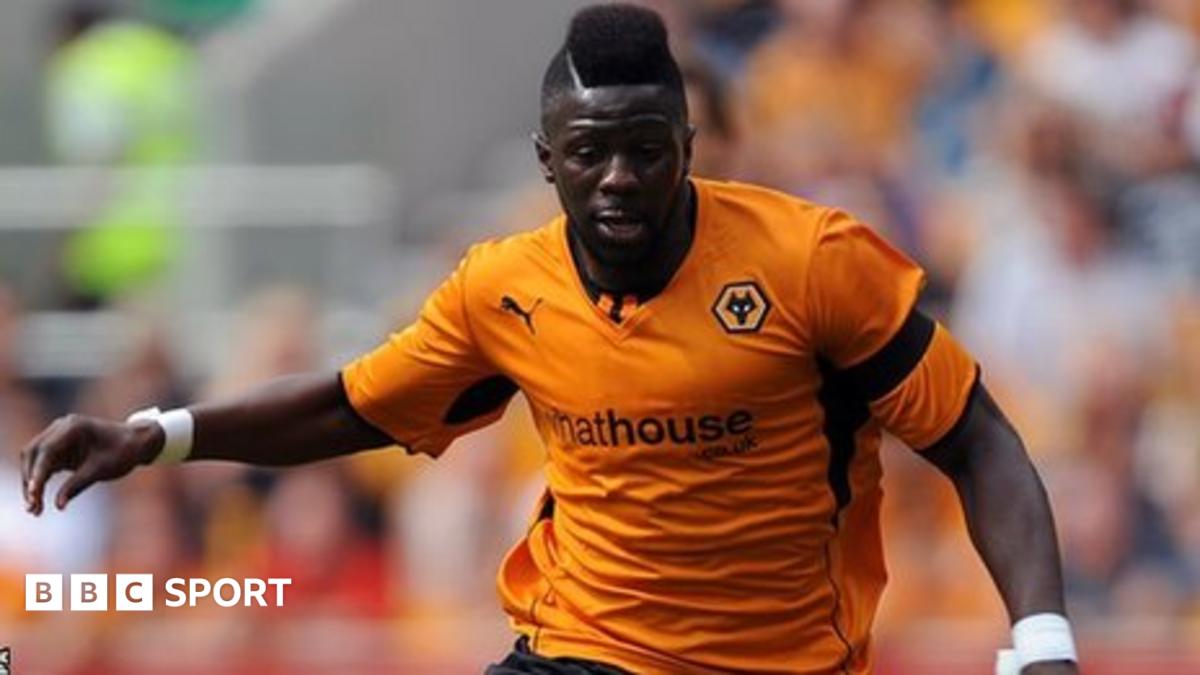 Bakary Sako: Wolves reject Nottingham Forest's bid - BBC Sport