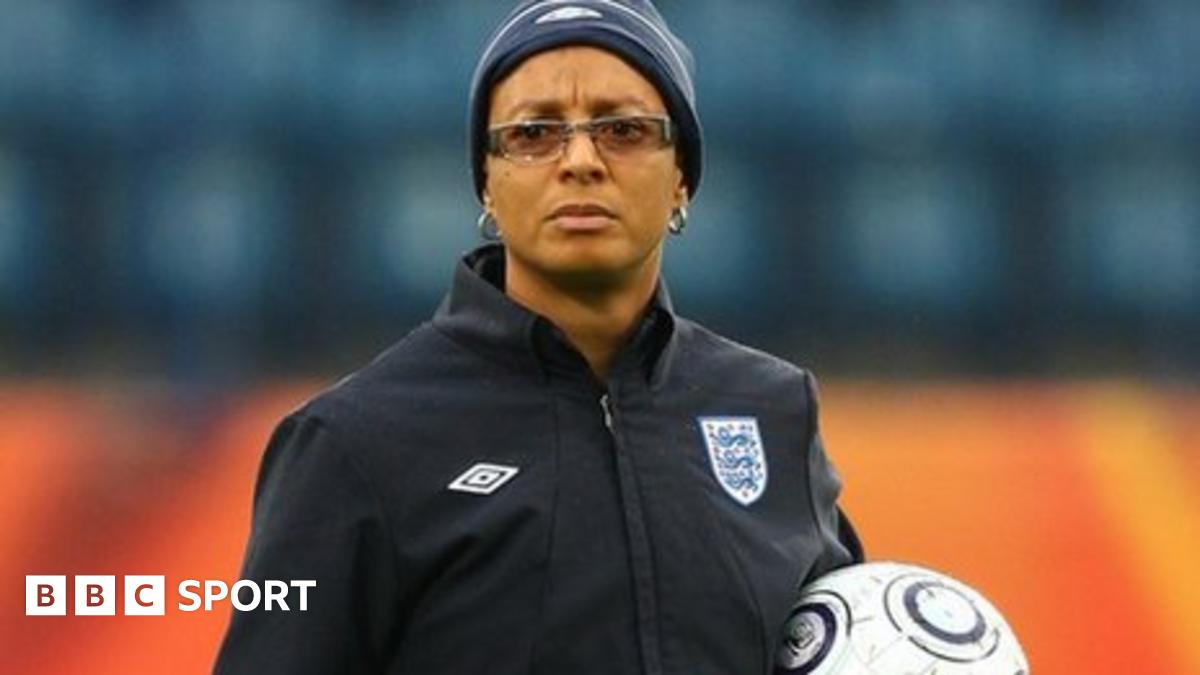 Hope Powell 'did not expect' to be sacked as England coach - BBC Sport