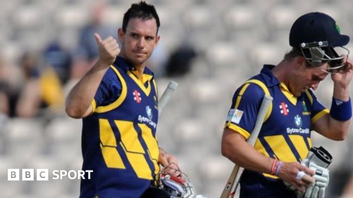 Hampshire v Glamorgan: Jim Allenby stars as holders are beaten - BBC Sport