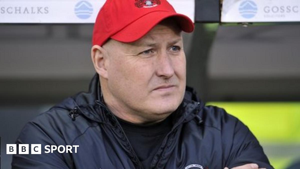 Leyton Orient boss Russell Slade reflects on best-ever start - BBC Sport