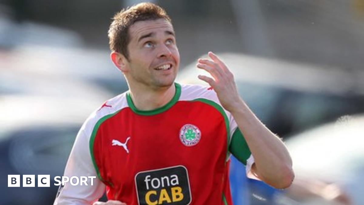 Chris Scannell aiming to revive Cliftonville career - BBC Sport