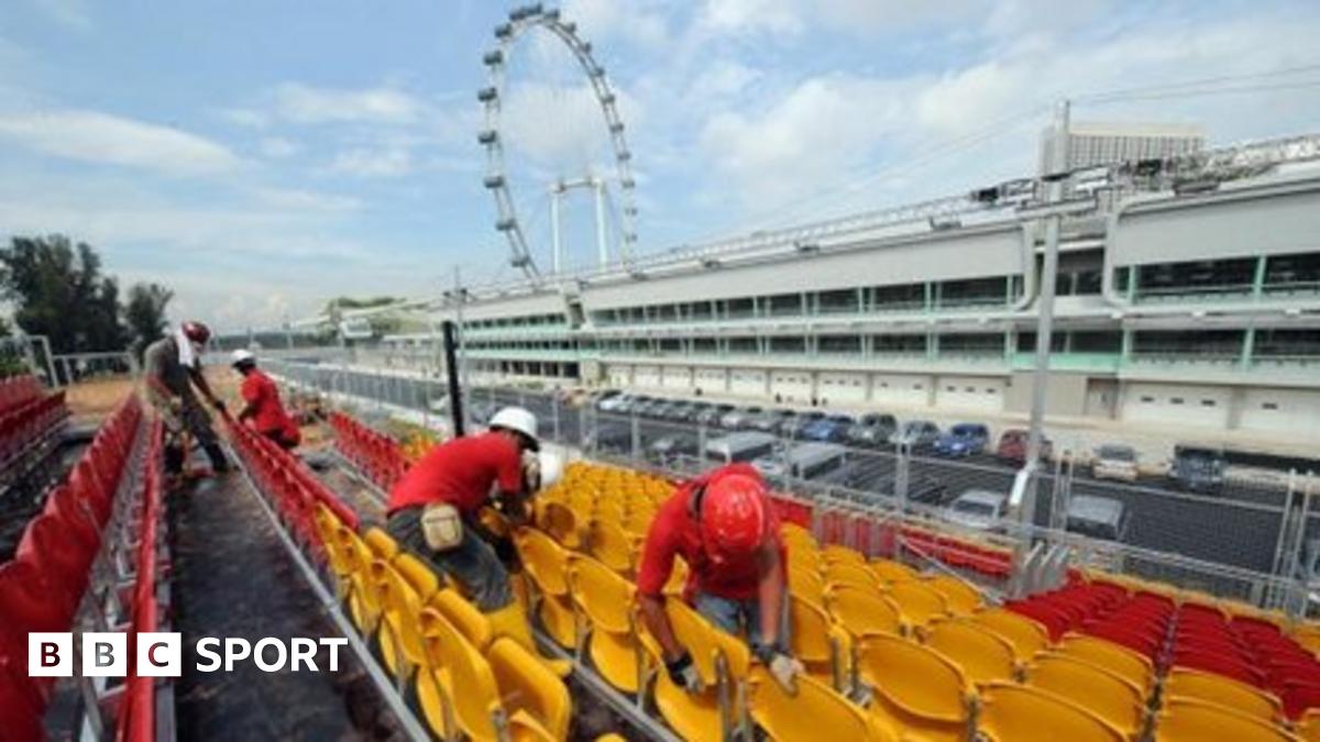 Singapore GP: How do you turn Marina Bay into an F1 street race? - BBC ...