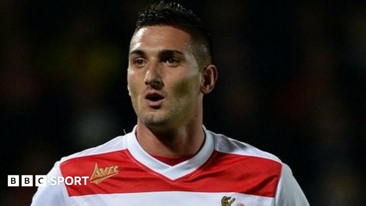 Doncaster Rovers: Federico Macheda returns to Man Utd - BBC Sport