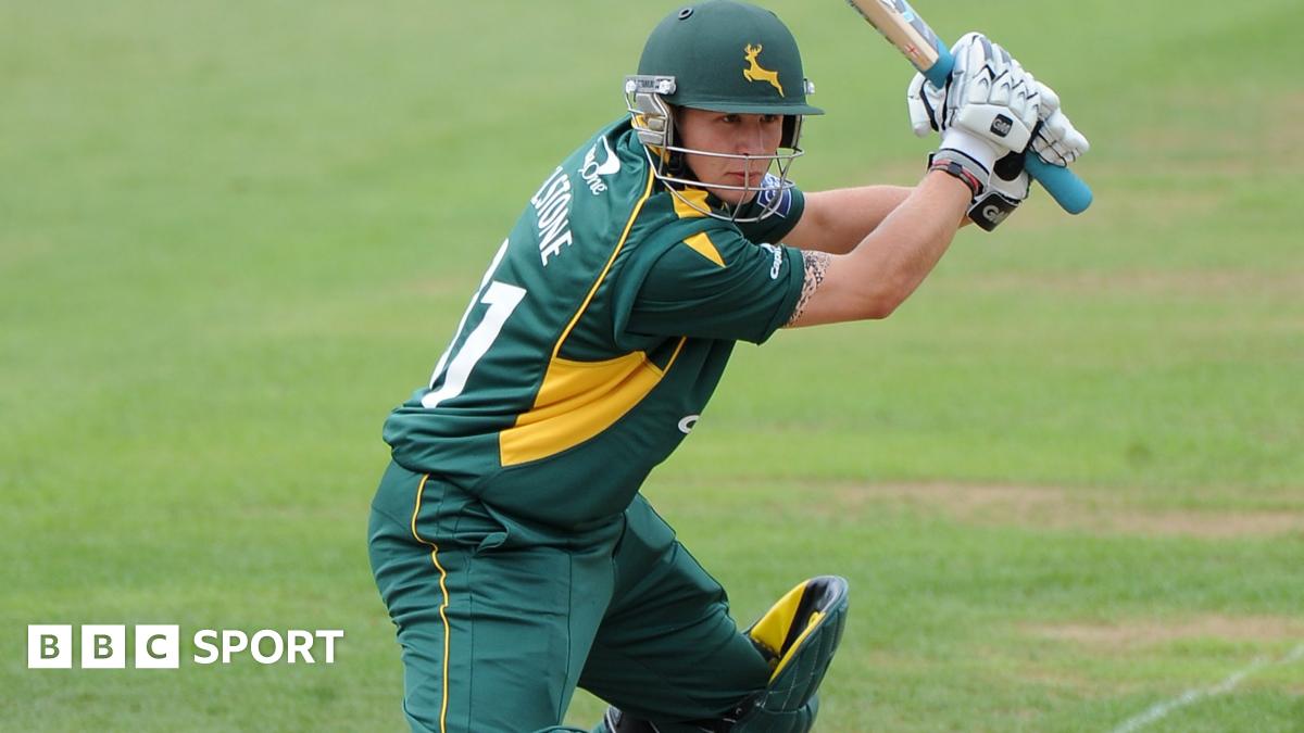 Derbyshire: Scott Elstone signed by relegated county - BBC Sport