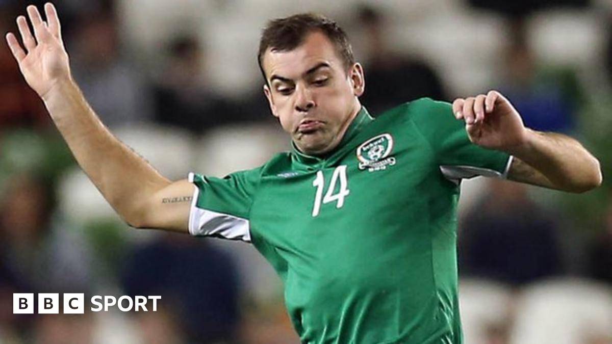 Darron Gibson: Everton star may return from knee injury this season ...