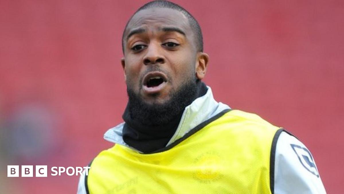 Crewe Alexandra: Striker Nathan Ellington leaves Gresty Road - BBC Sport