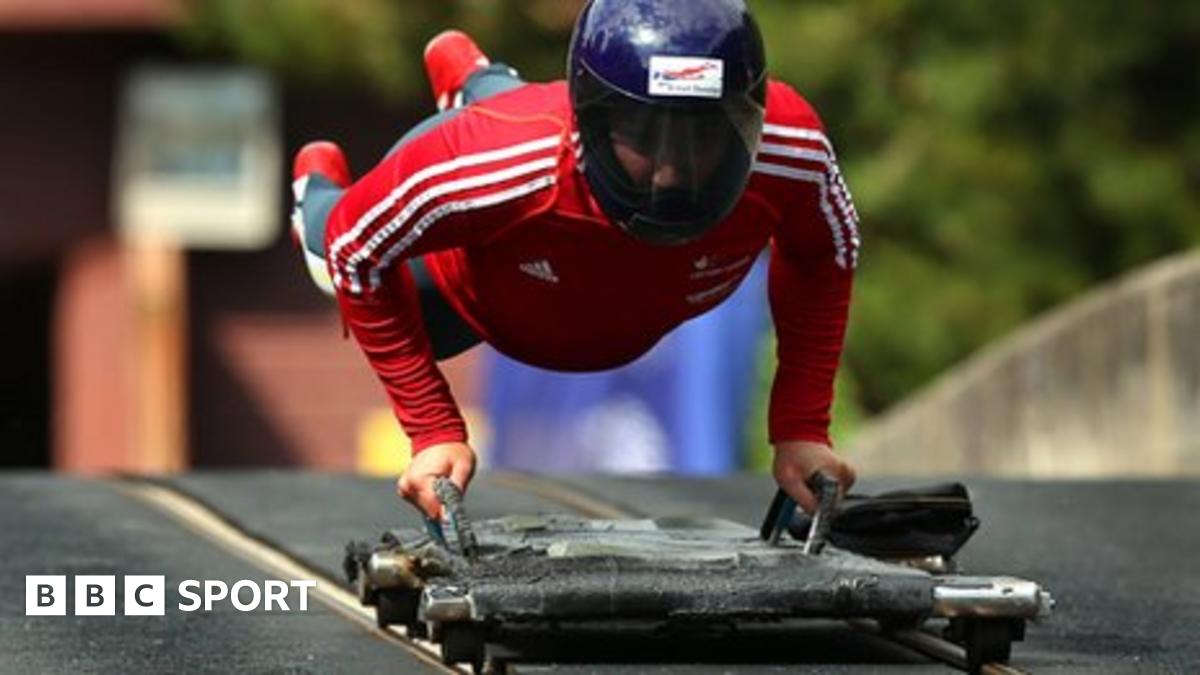 Lizzy Yarnold: Skeleton racer eyes British World Cup selection - BBC Sport