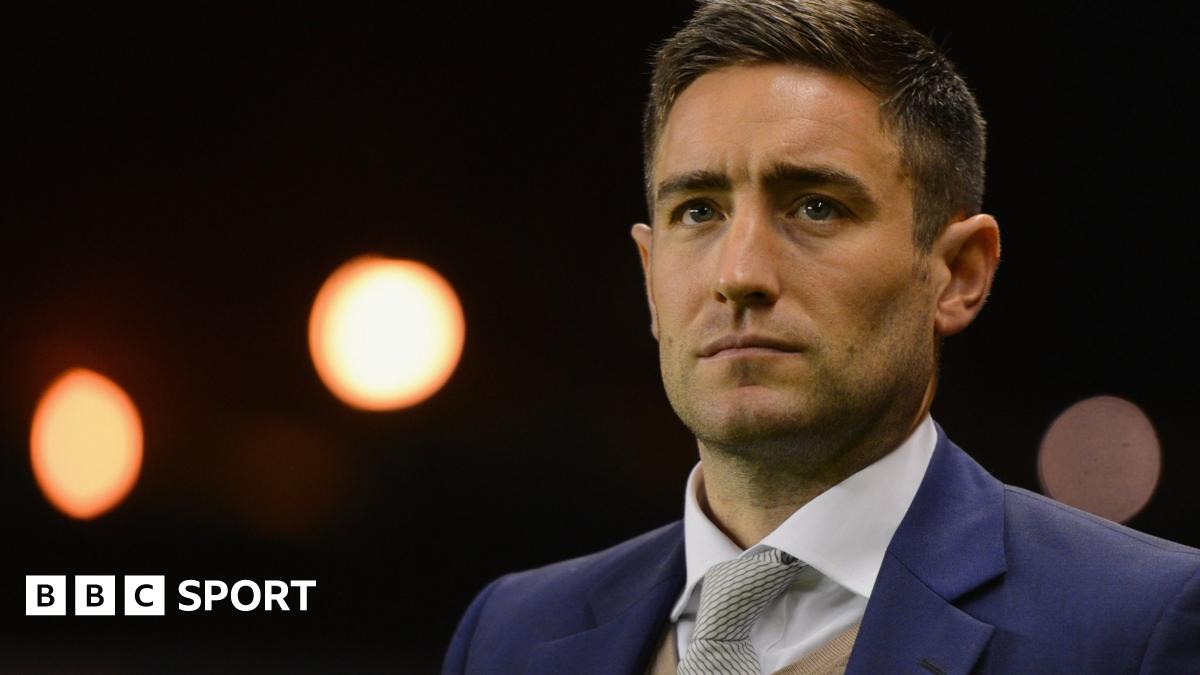 Oldham: Lee Johnson rues James Tarkowski absence - BBC Sport