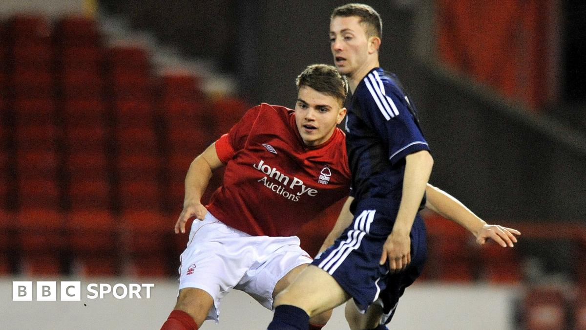 Bolton: Conor Wilkinson & Chris Lester join Chester on loan - BBC Sport