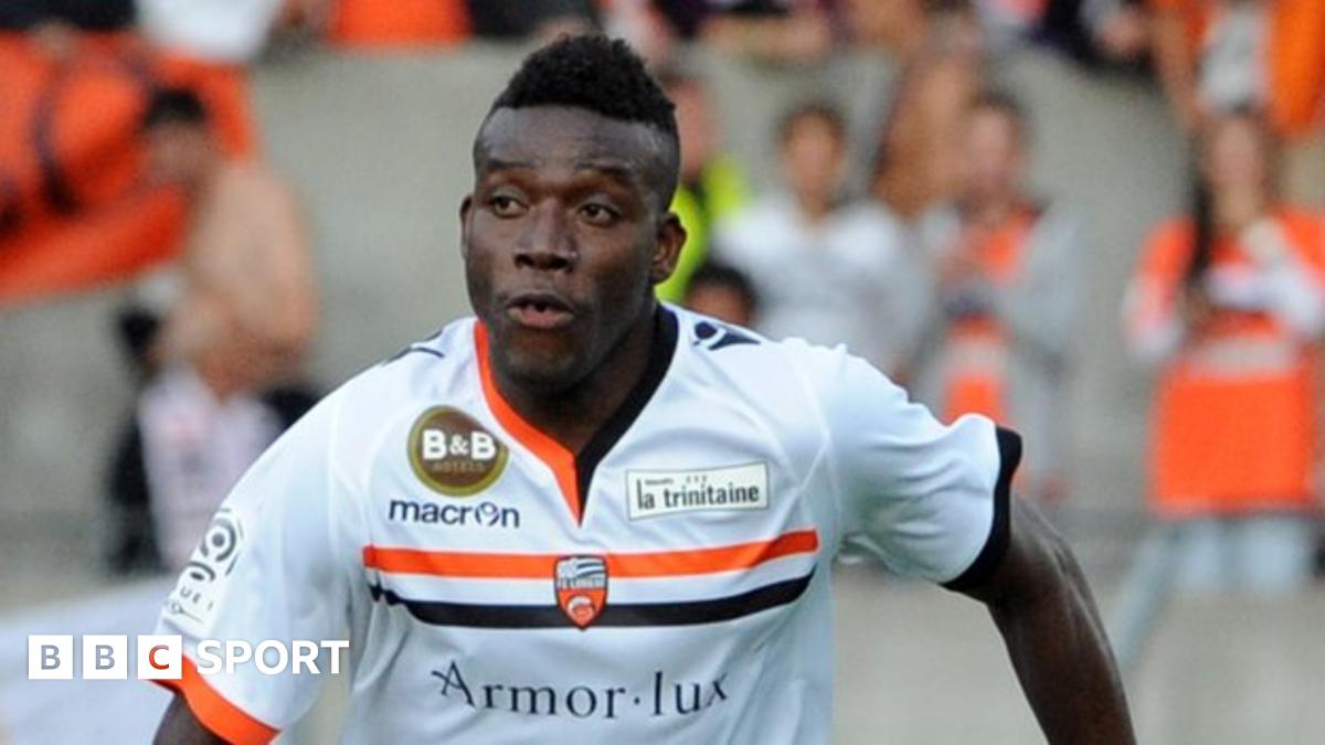 Alain Traore returns for Burkina Faso to face Algeria - BBC Sport