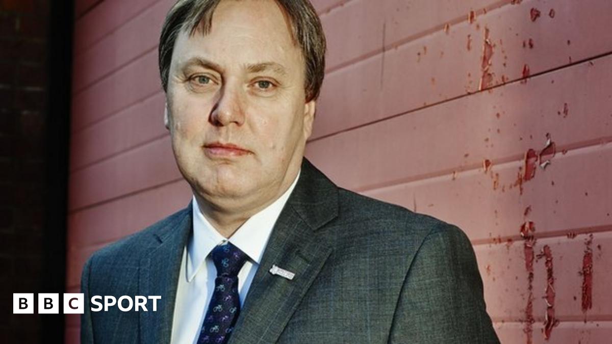 British Cycling: Bob Howden succeeds Brian Cookson - BBC Sport