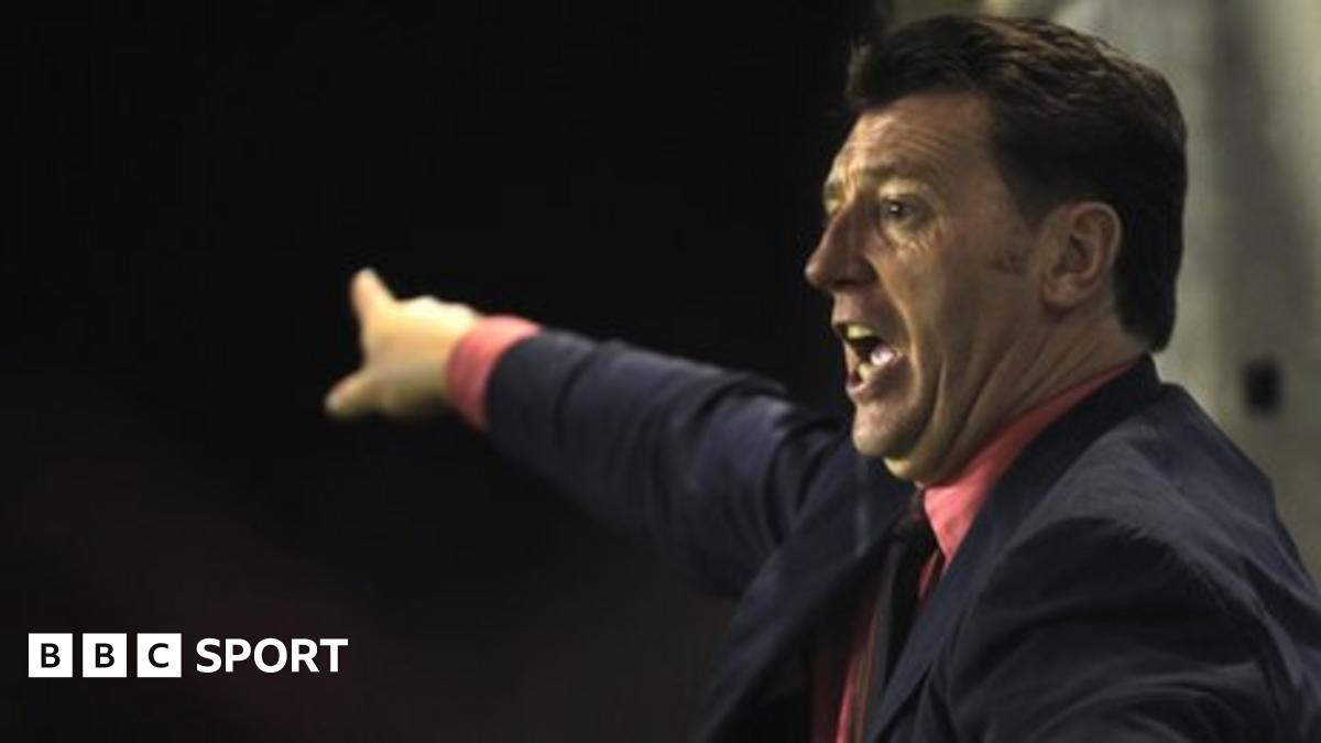 Roddy Collins is appointed new Derry City manager - BBC Sport