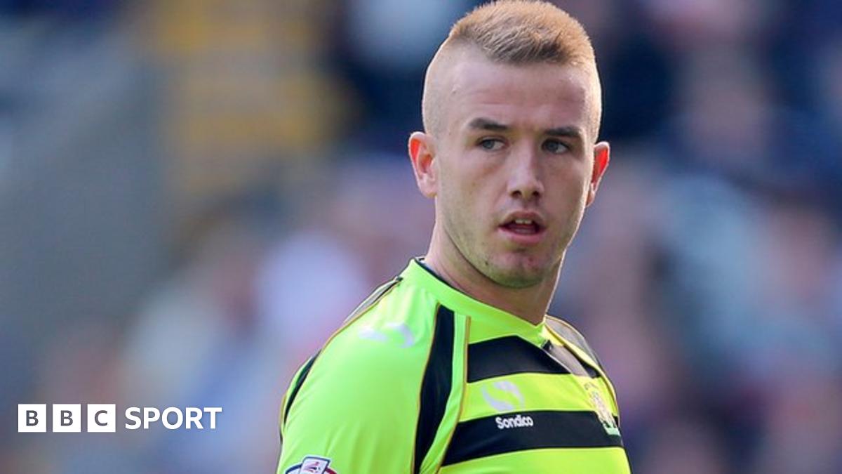 Paddy Madden: Yeovil Town striker placed on transfer list - BBC Sport