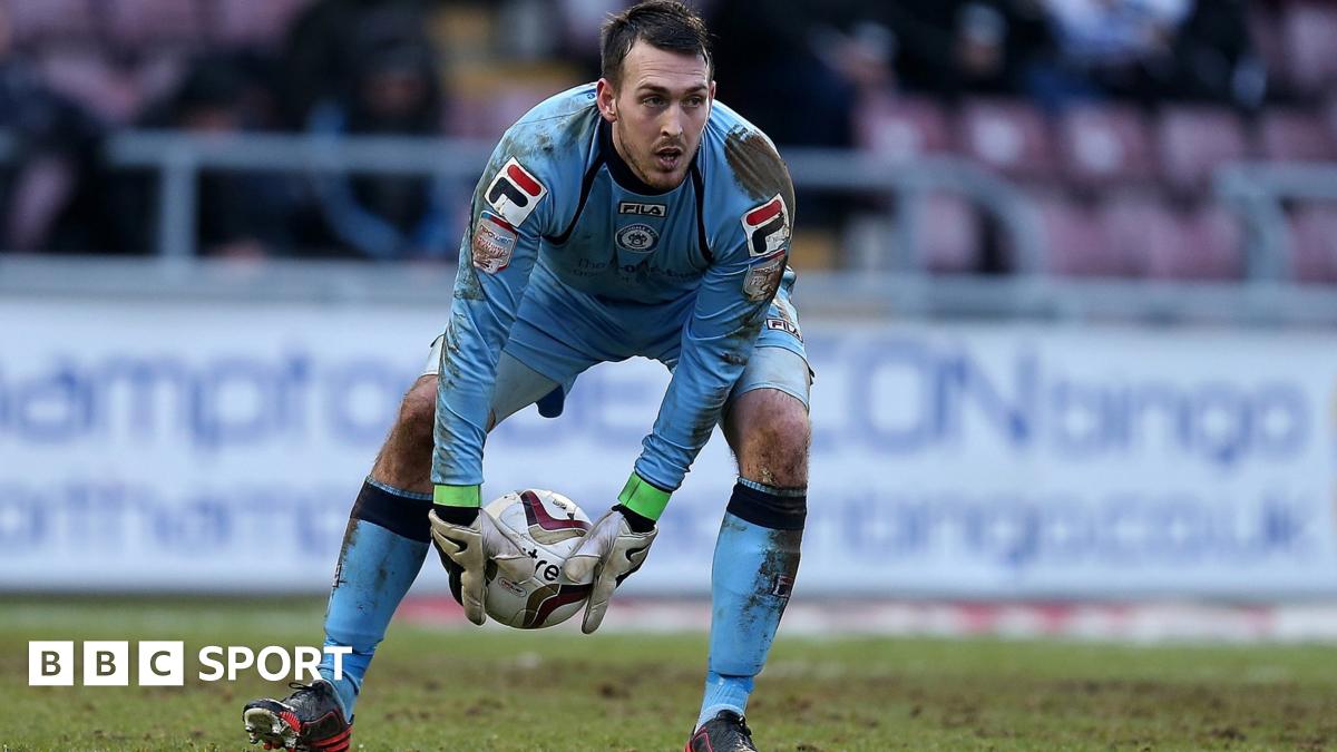 FA Cup: Rochdale's Josh Lillis focused on Rotherham tie - BBC Sport