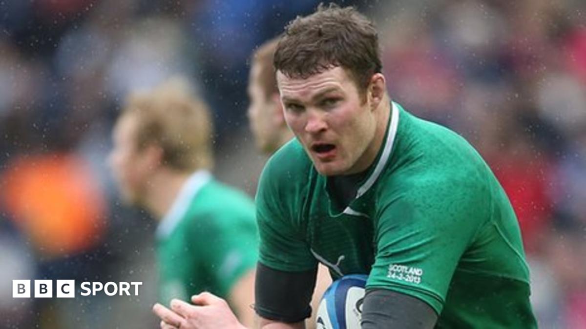 Ireland forward Donnacha Ryan agrees new Munster contract - BBC Sport
