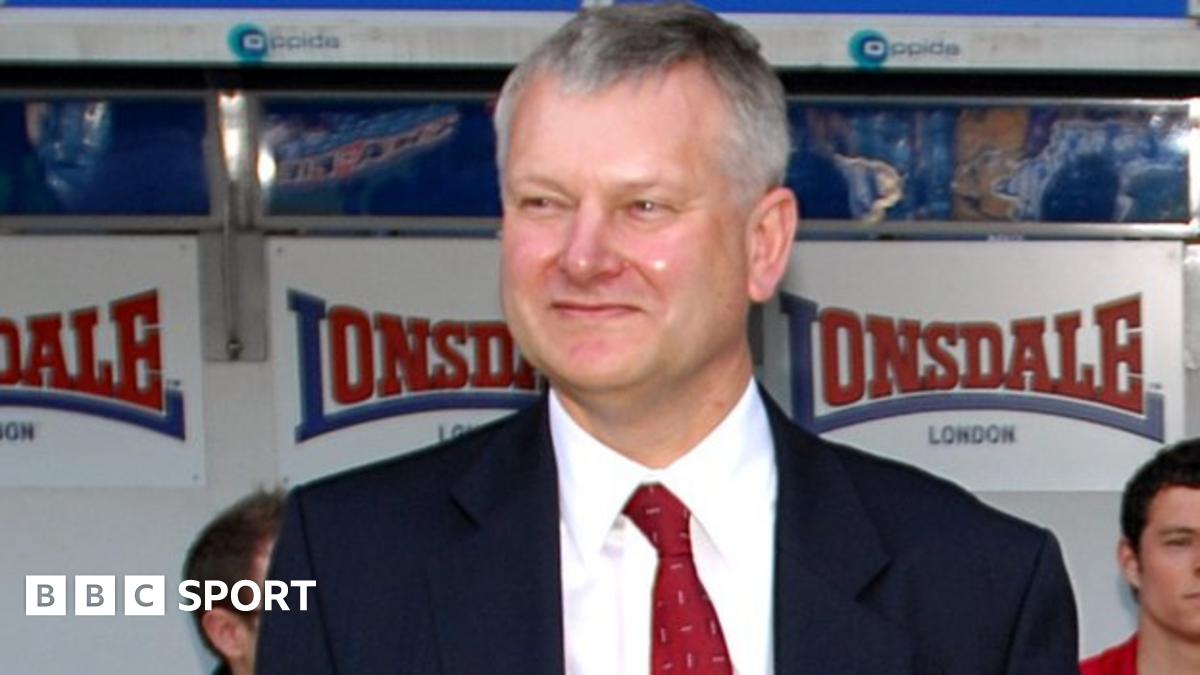 Stephen Lansdown: Bristol City board not to blame for decline - BBC Sport