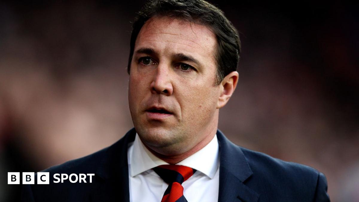 Cardiff City boss Malky Mackay's plans upset owner Vincent Tan - BBC Sport
