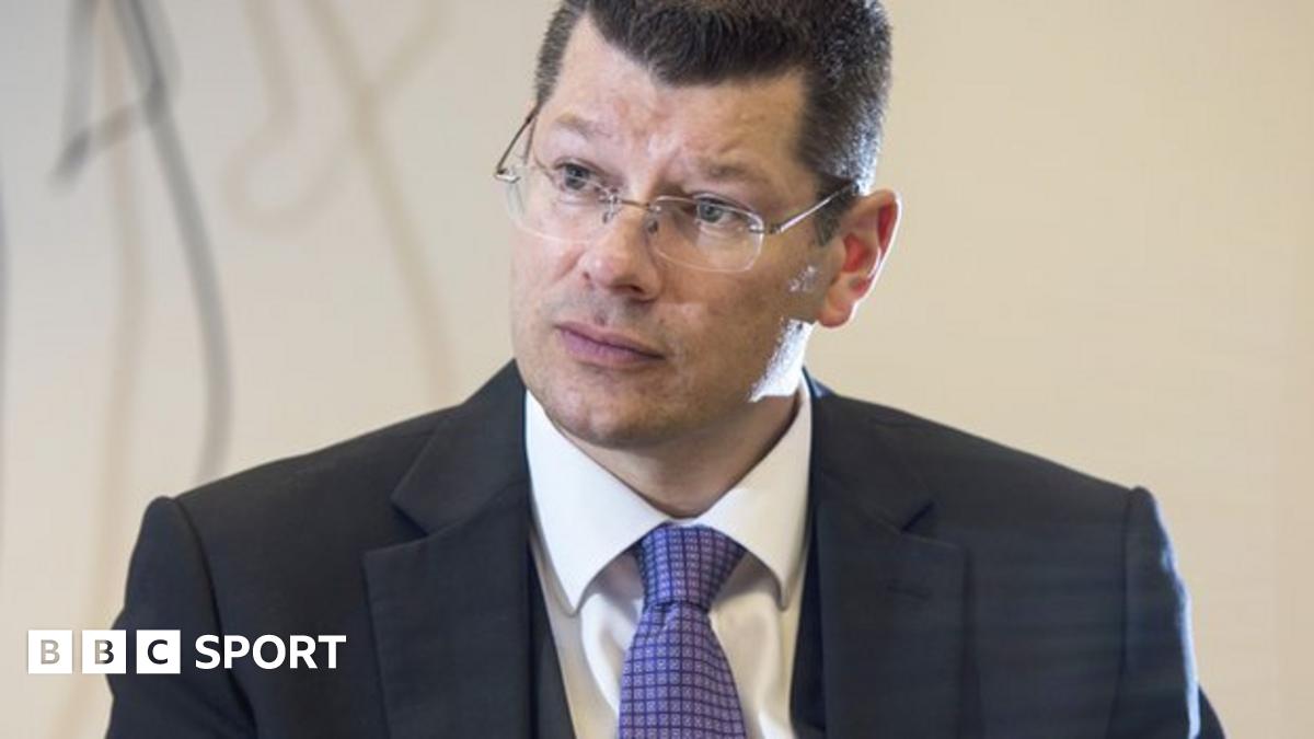 SPFL chief Neil Doncaster hopes for a 'more settled' 2014 - BBC Sport