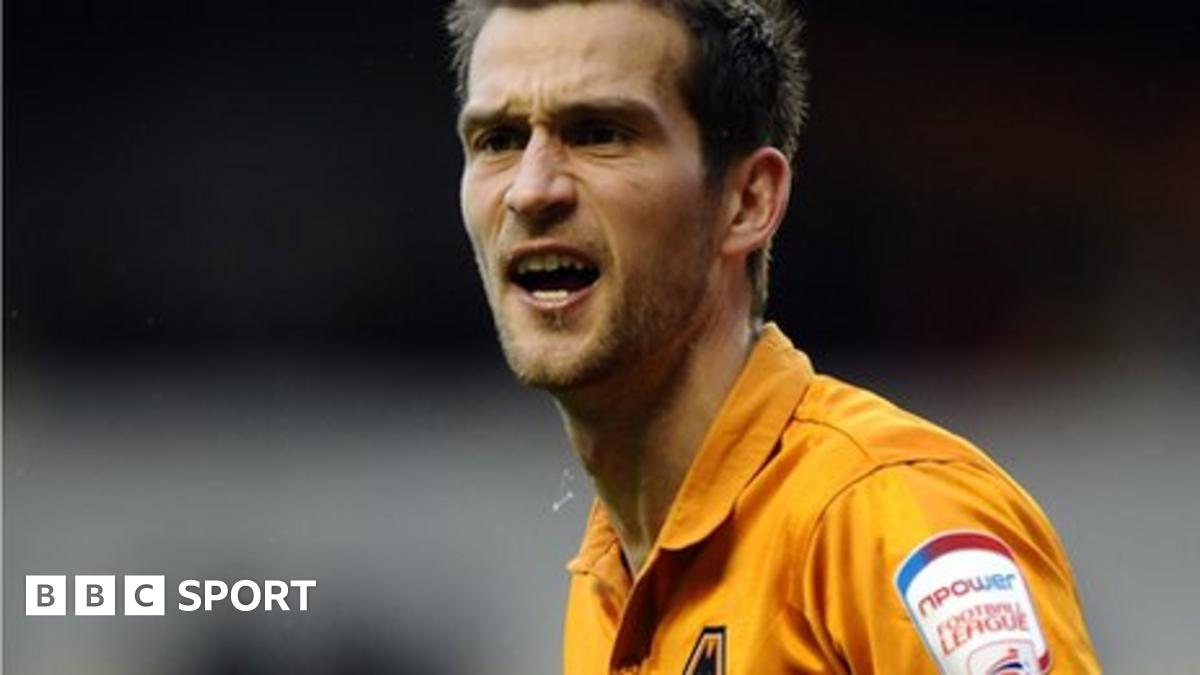 West Ham sign defender Roger Johnson from Wolves on loan - BBC Sport