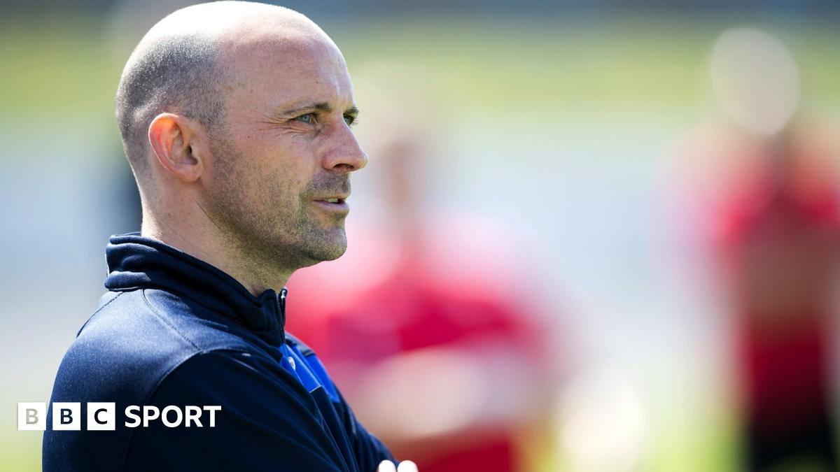 Colin Cameron chosen as new Berwick Rangers manager - BBC Sport