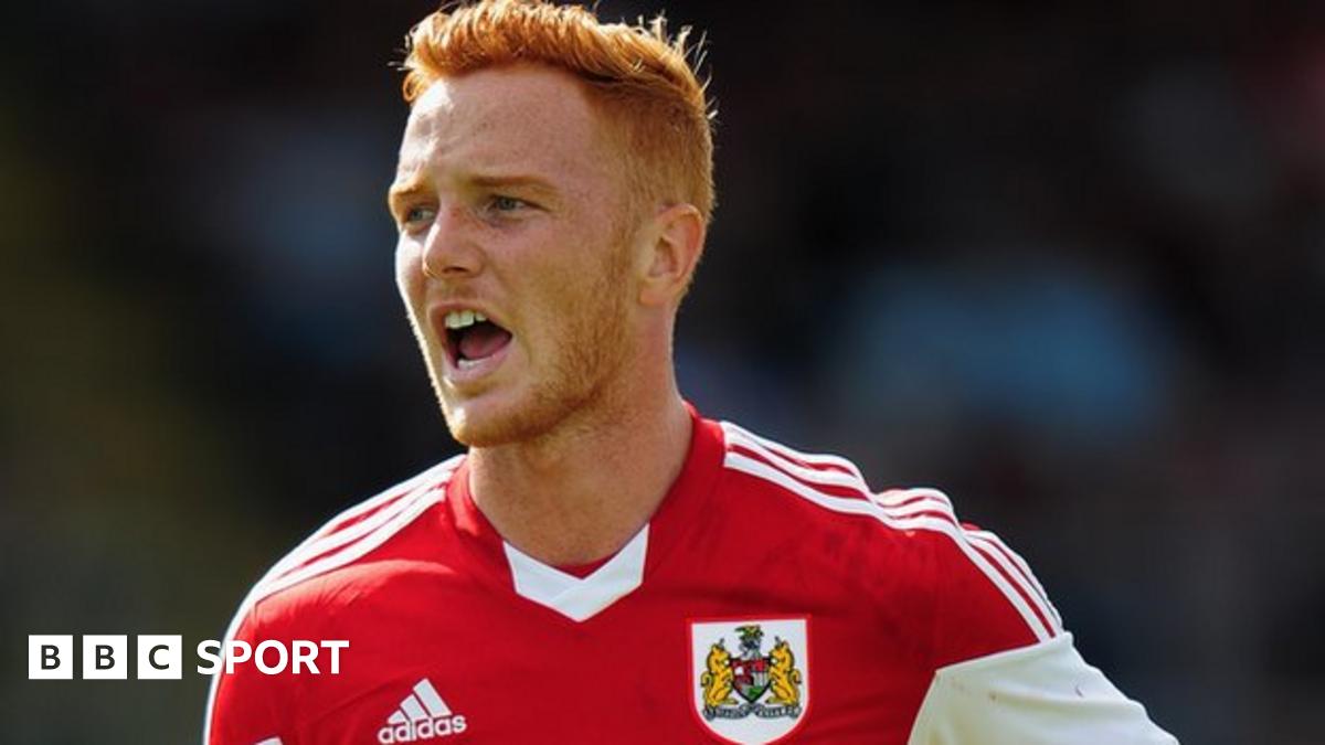 Wycombe Wanderers 0-1 Portsmouth - BBC Sport