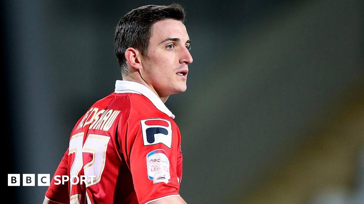 Jack Redshaw: Morecambe striker signs new two-year contract - BBC Sport