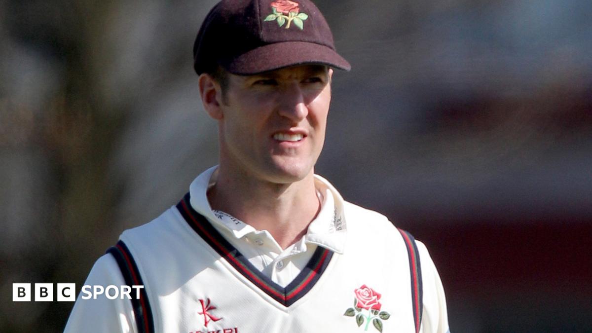Mark Chilton: Ex-Lancashire captain added to coaching staff - BBC Sport