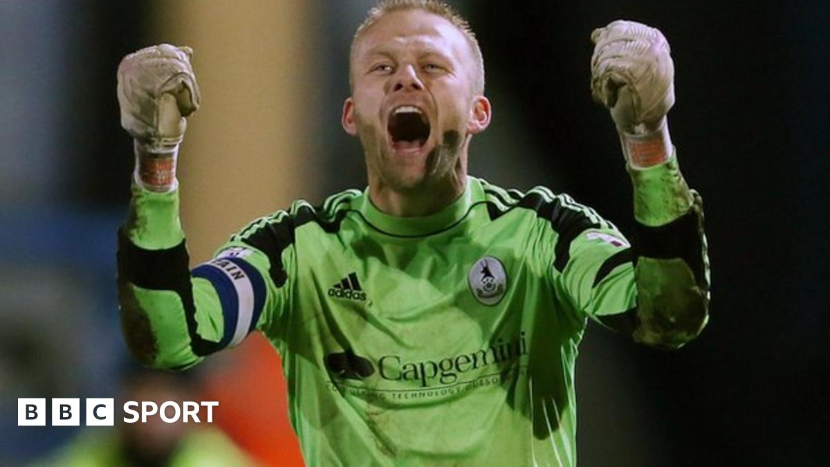 AFC Telford sign keeper Jonathan Hedge to replace Ryan Young - BBC Sport