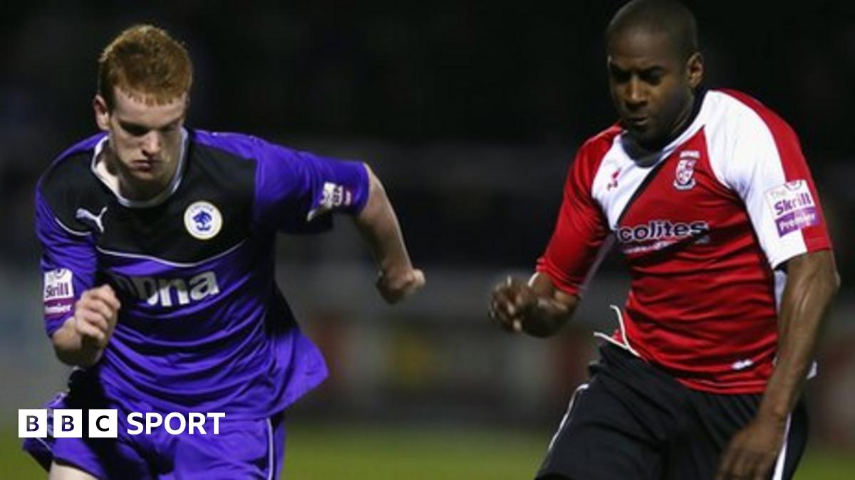 Woking: Adam Newton, Giuseppe Sole and Scott Rendell sign deals - BBC Sport