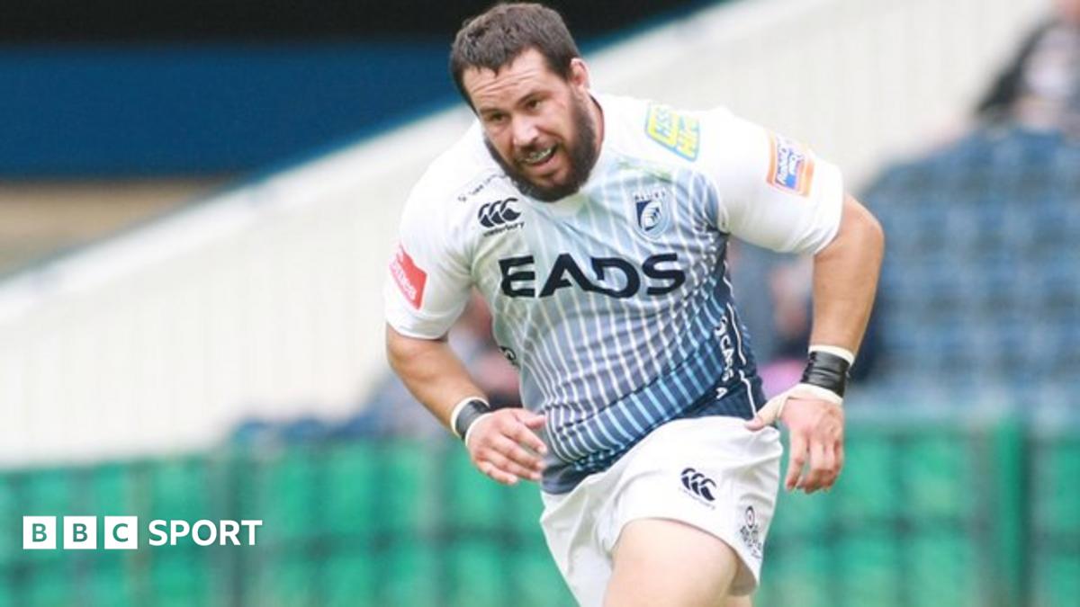 Pro12: Prop Benoit Bourrust leaves Cardiff Blues - BBC Sport