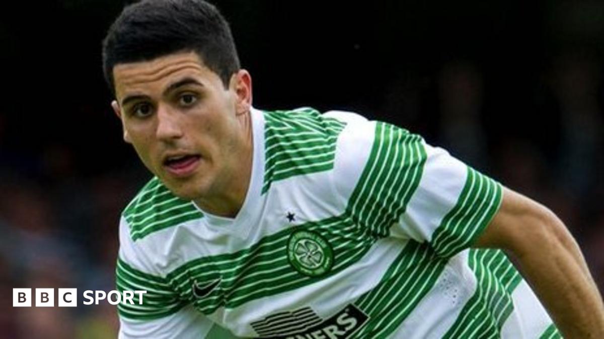 World Cup 2014: Australia drop Celtic's Tom Rogic - BBC Sport