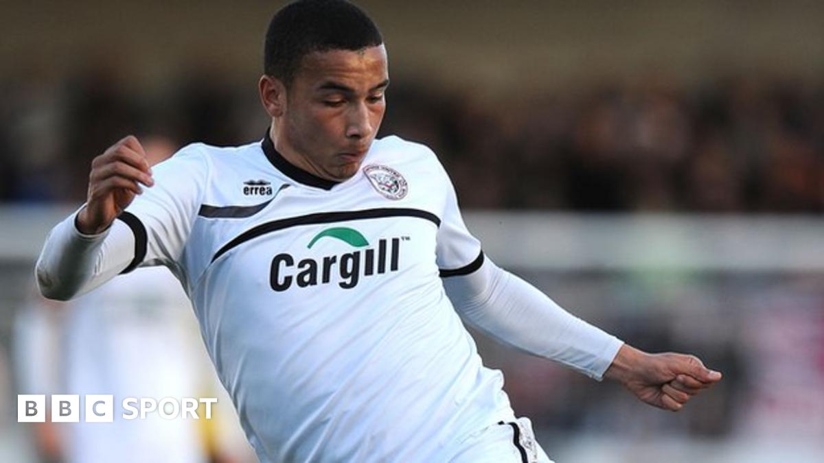 Hereford United: Rod McDonald signs for AFC Telford United - BBC Sport