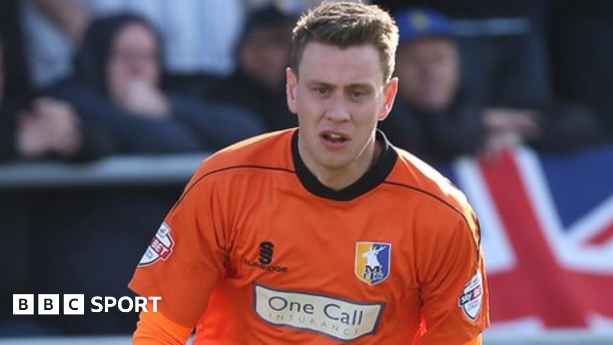 Mansfield Town: Alan Marriott leaves League Two club - BBC Sport