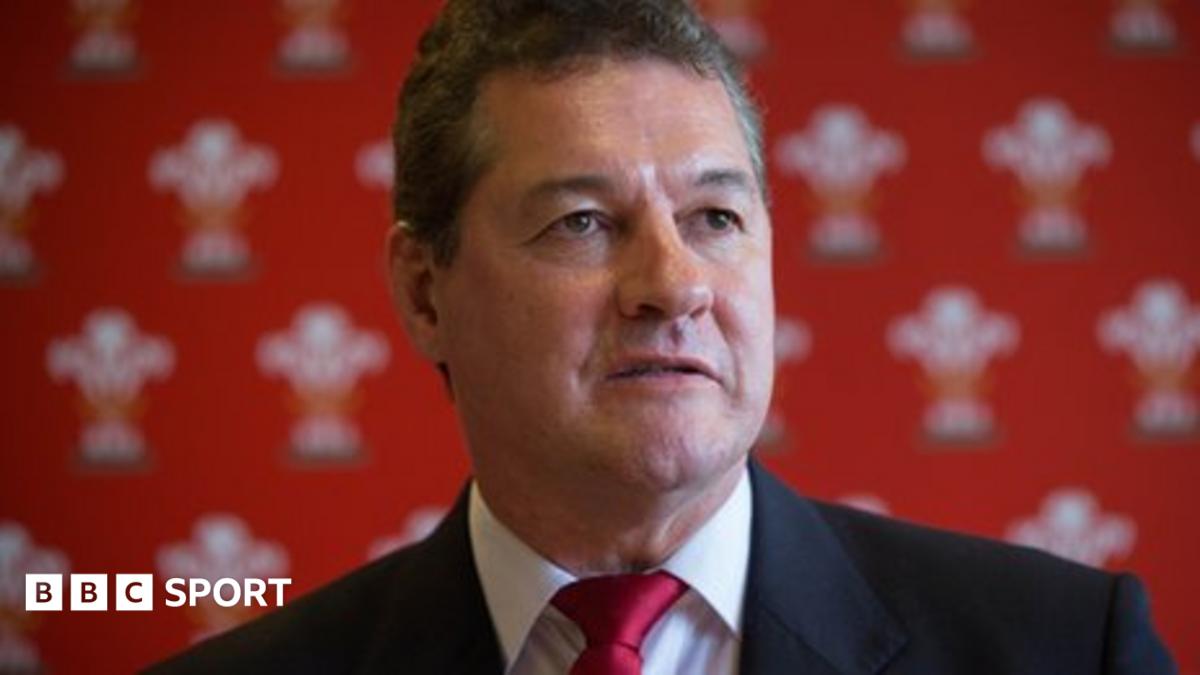 WRU to ballot clubs over new amateur league format - BBC Sport