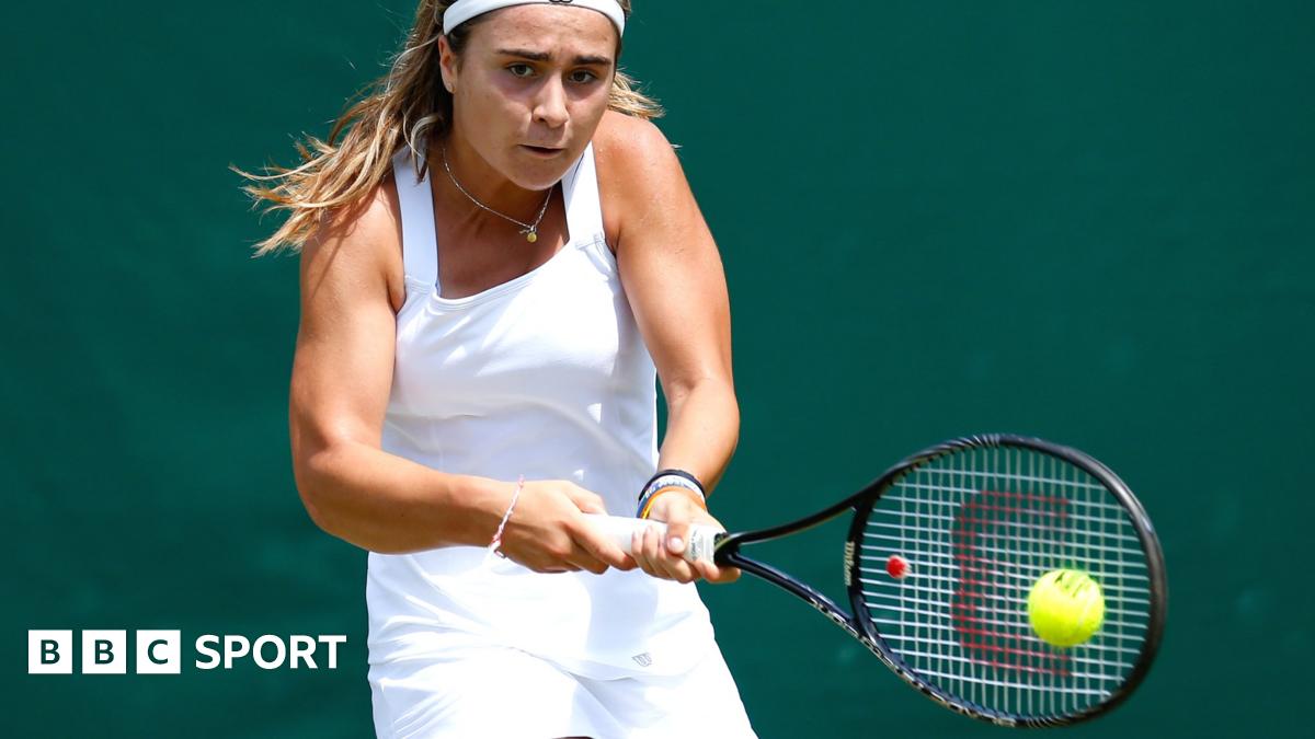 Wimbledon qualifying: Gabi Taylor & Emily Webley-Smith progress - BBC Sport